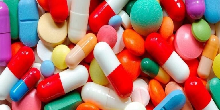 How To Safely Use A Fake Blood Capsule For Halloween - MedDrop